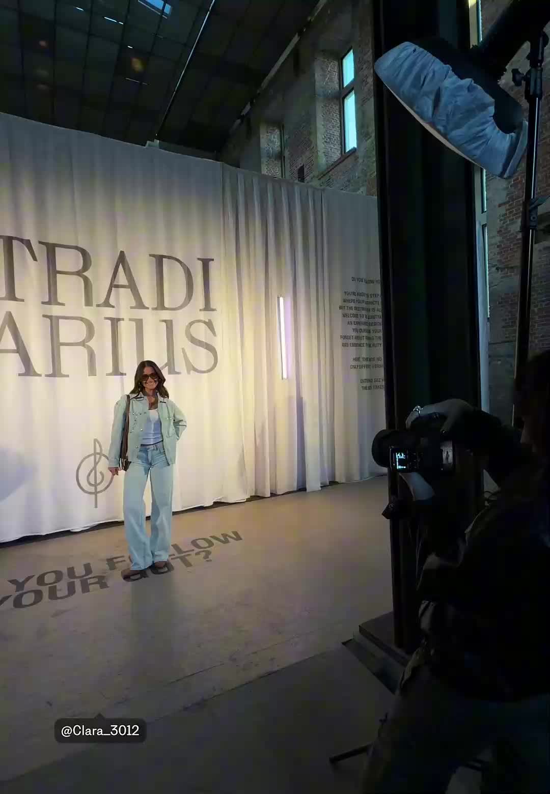Sobrecamisa corta denim tachas | Stradivarius Mexico